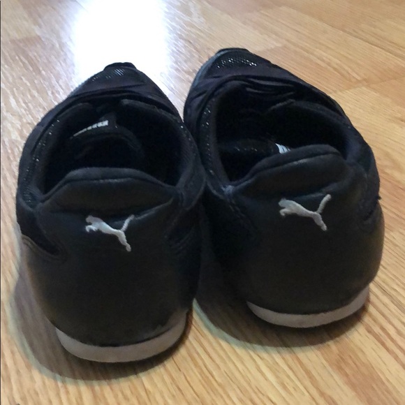 Puma | Shoes | Gently Loved Puma No Lace Sneakers | Poshmark